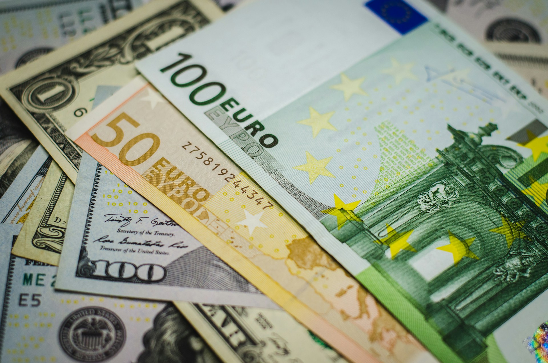 Central Banking, Monetary Policy and Financial In/Stability | Exploring ...